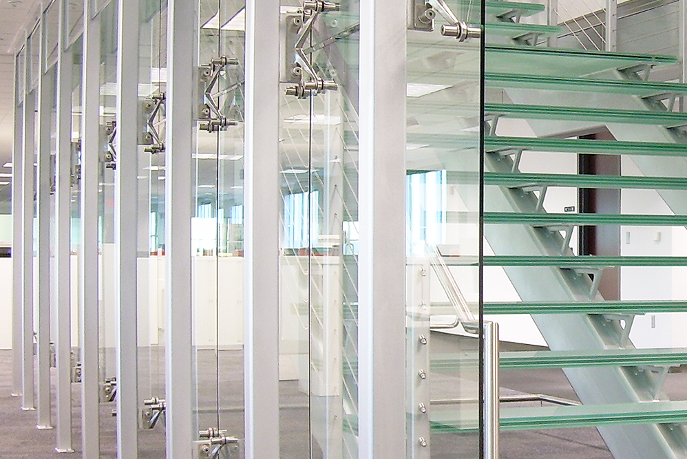 Valeo - Glass and Metal Craft